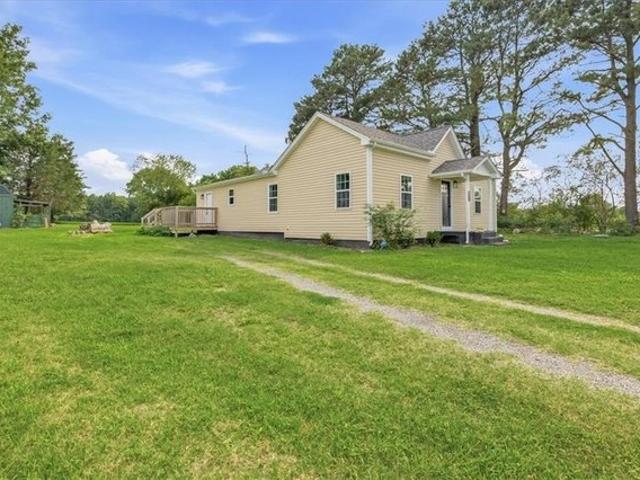 17040 White Marsh Rd, Surry, VA 23883