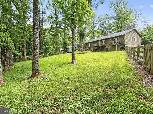 17047 Glenmore Court