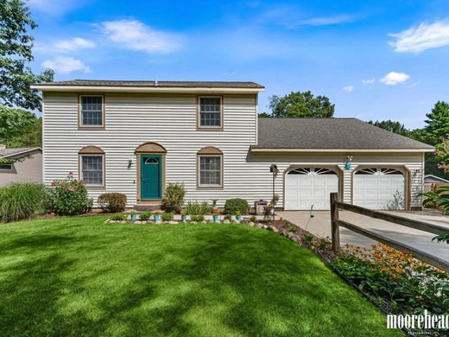 17047 Lincoln St, Grand Haven, MI 49417