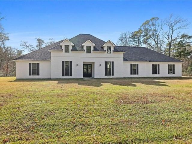 17045 Burks Ave, Greenwell Springs, LA 70739