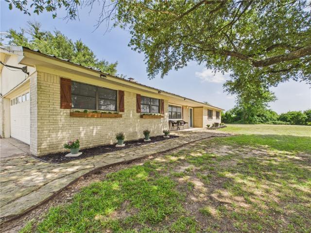 17045 Fm 1372 Road