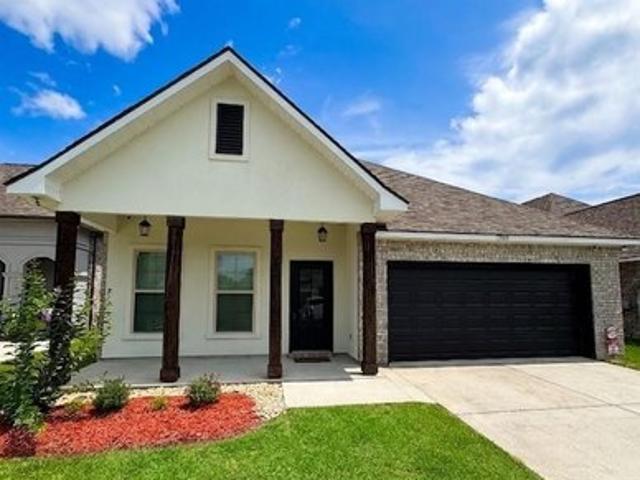 17048 Avocet Dr, Prairieville, LA 70769