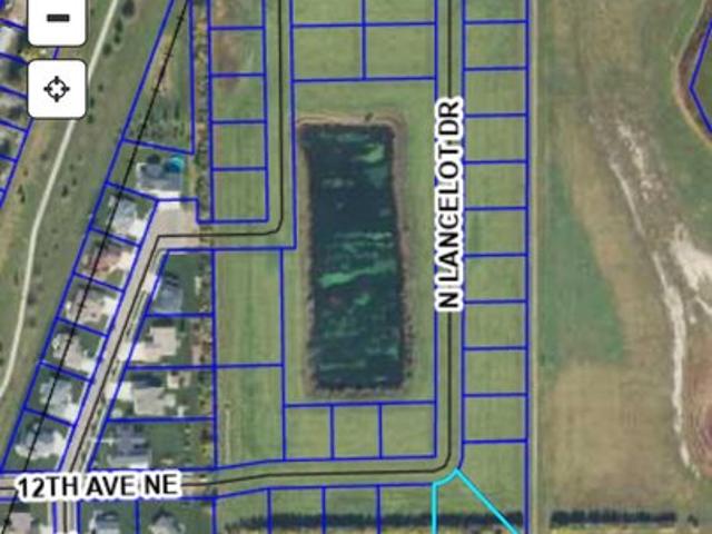 1704 NE 12th Ave, Aberdeen, SD 57401