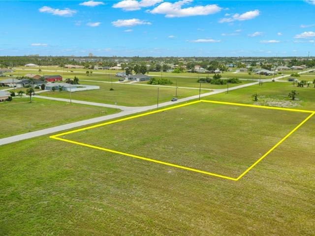 1704 NE 21st St, Cape Coral, FL 33909 | MLS #223051 | Compass
