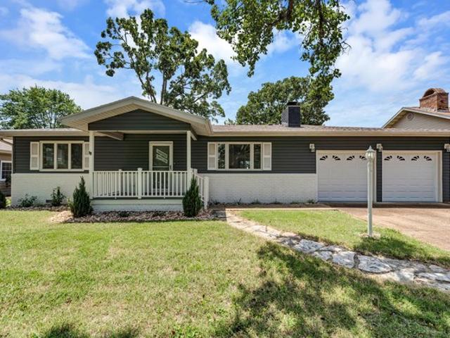 1704 Neihardt Ave, Branson west, MO 65737