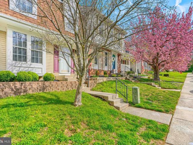 1704 Beechbank Way