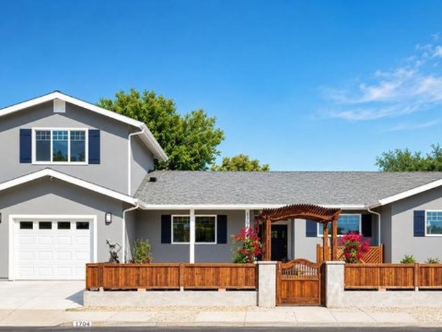 1704 Denkinger Rd, Concord, CA 94521