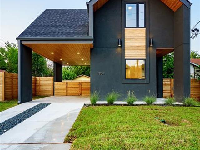 1704 E 32nd St, Unit B, Austin, TX 78722 | MLS #2063 | Compass