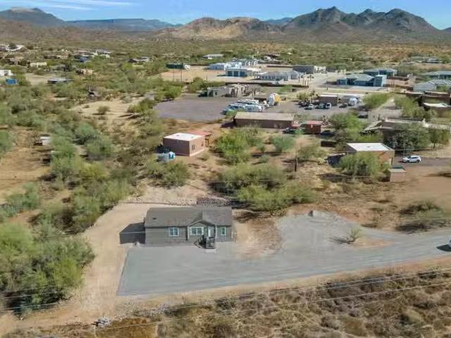 1704 E Desert Ranch Rd, Phoenix, AZ 85086 MLS 6779060