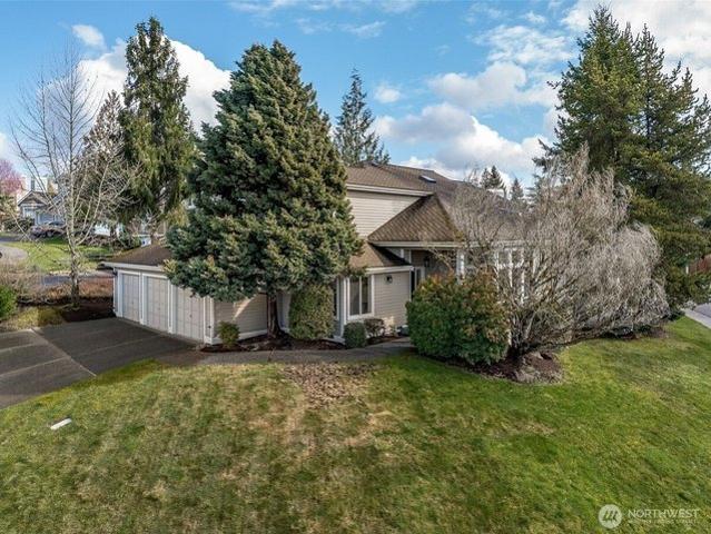 1704 Field Pl NE, Renton, WA 98059