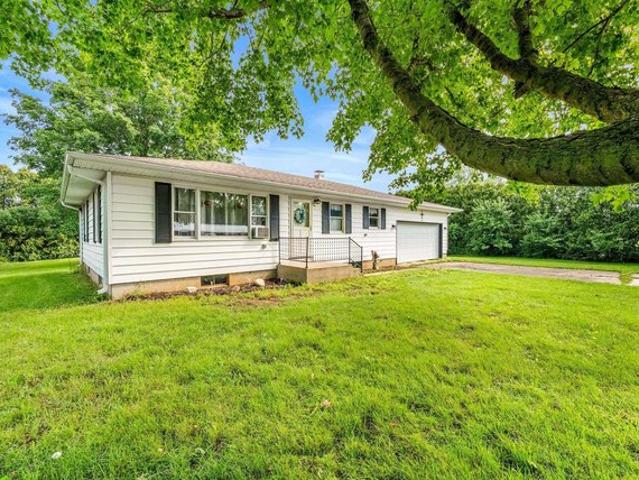 1704 Frantz Dr, North Manchester, IN 46962