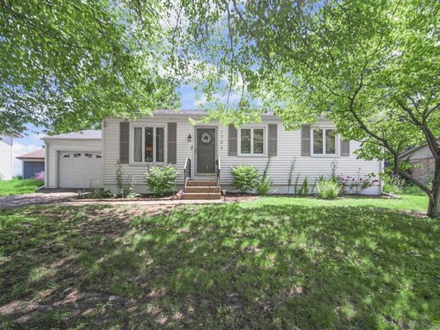 1704 Franklin St, Valparaiso, IN 46383