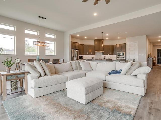 1704 Friendship Lane