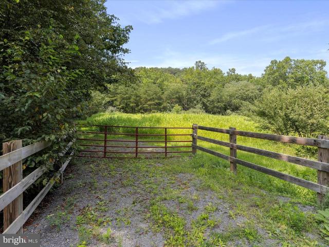 1704 Posey Hollow