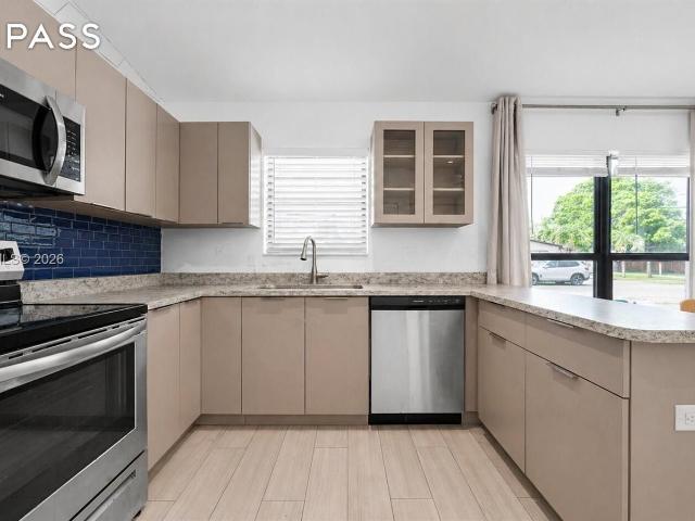 1704 Rodman St 1, Hollywood, FL