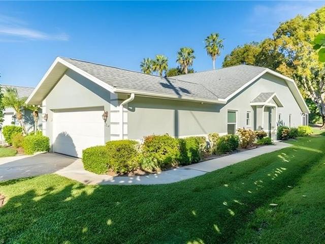 1704 Royal Cir Unit 602, Naples, FL 34112