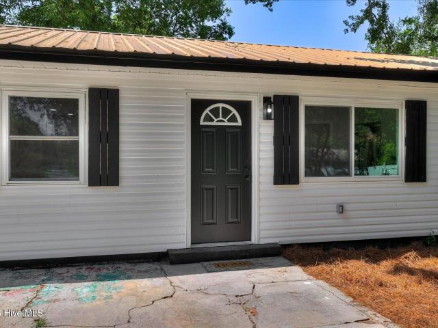 1704 Susan Circle