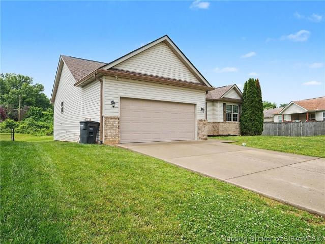 1704 Sydney Circle