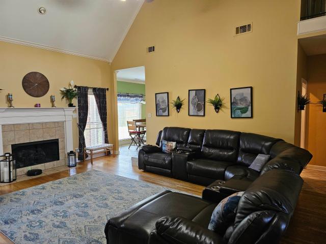 1704 w belledeer dr