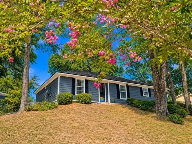 1704 W Princeton Woods Dr, Mobile, AL 36618