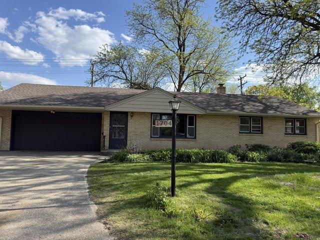 1704 Wedel Ave, Rockford, IL 61103