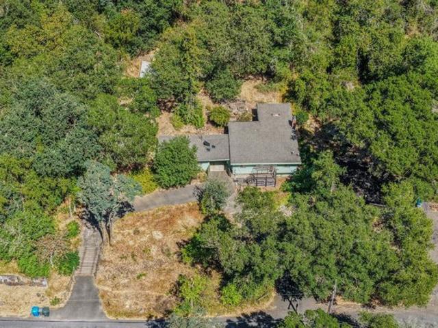 17050 Park Ave, Sonoma, CA 95476