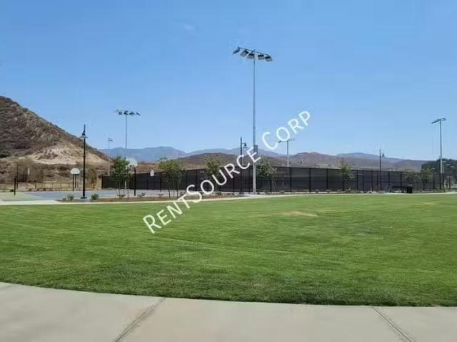 17052 Provo Ln Houses in Santa Clarita, CA