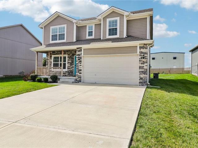 1705 NW Hilltop Court
