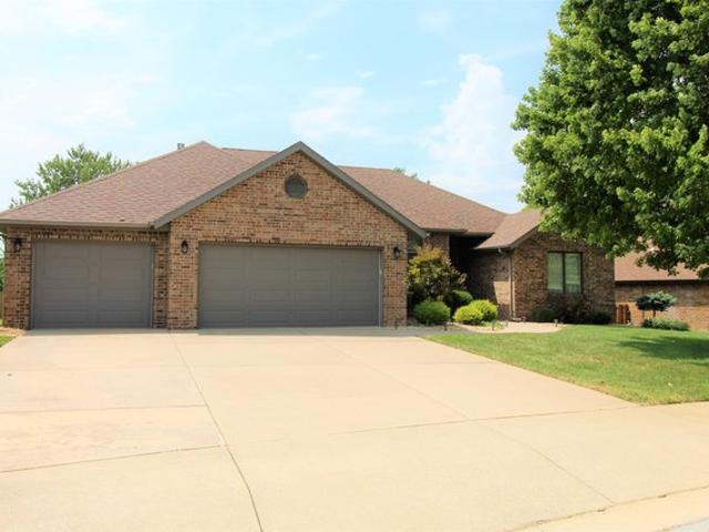 1705 N Gregory Road Dr, Nixa, MO 65714