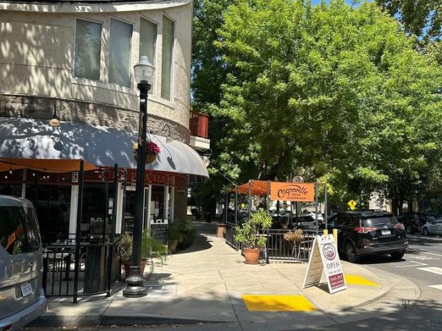 1705 N Street Studio Apartment for Rent at 1705 N St, Sacramento, CA 95811 Midtown