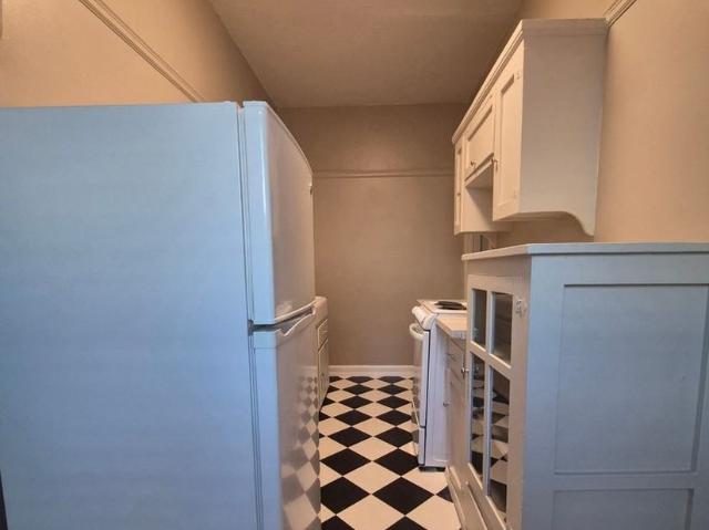 1705 N Street Studio Apartment for Rent at 1705 N St, Sacramento, CA 95811 Midtown