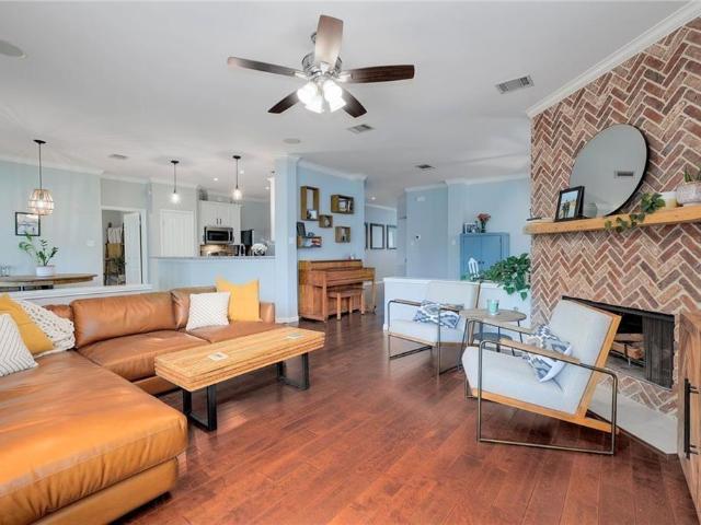 1705 Azalea Dr