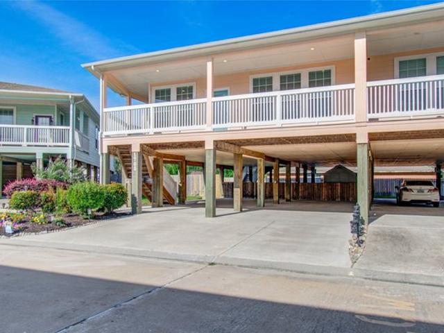 1705 Bayway Dr, Seabrook, TX 77586