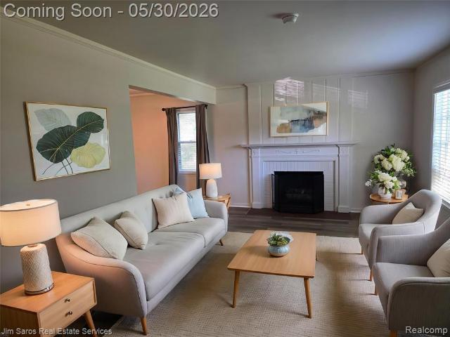 1705 Bournemouth Road