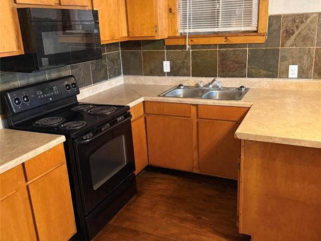 1705 Chris Craft Dr, Unit 7, Grapevine, TX 76051 | MLS #21184 | Compass