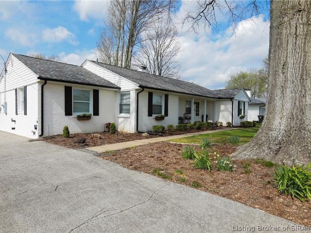 1705 Crestview Drive