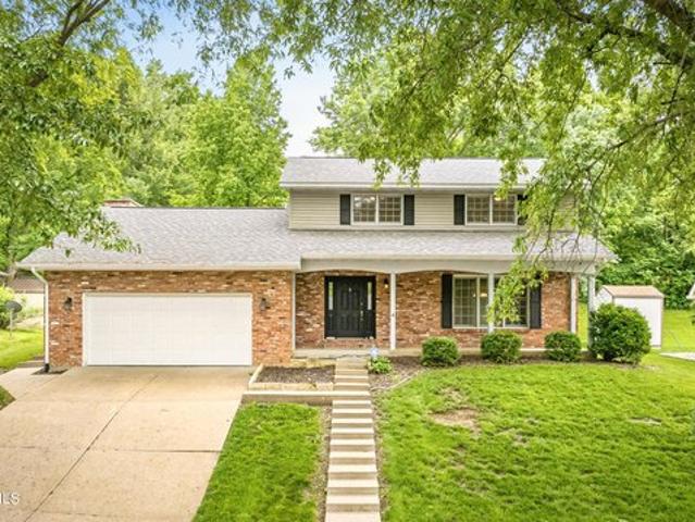 1705 Delta Pl, Jefferson City, MO 65109