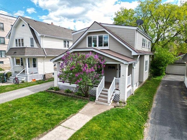 1705 E Newton Ave Unit 1707, Shorewood, WI 53211