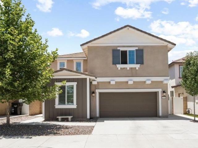 1705 Gold Medal Ln, Redlands, CA 92374