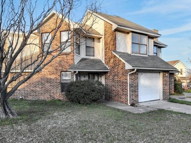 1705 LA Salle Dr, Sherman, TX 75090