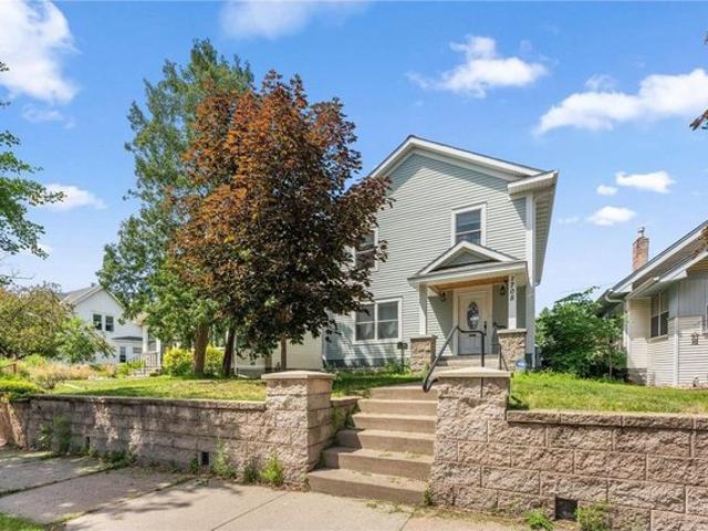 1705 Lafond Ave, Saint Paul, MN 55104