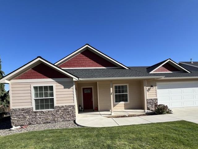 1705 Pioneer Dr, Lewiston, ID 83501
