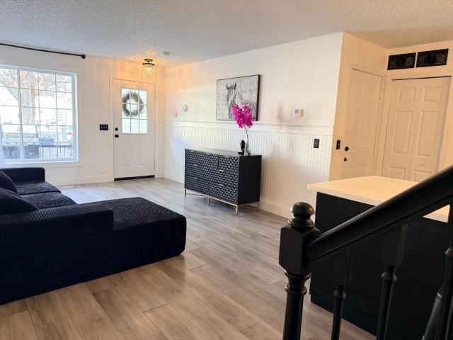 1705 Riverwood Dr, Burnsville, MN 55337 | MLS #7058 | Compass