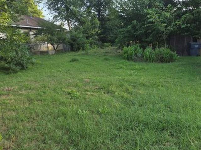 1705 S 25th St, Waco, TX 76706