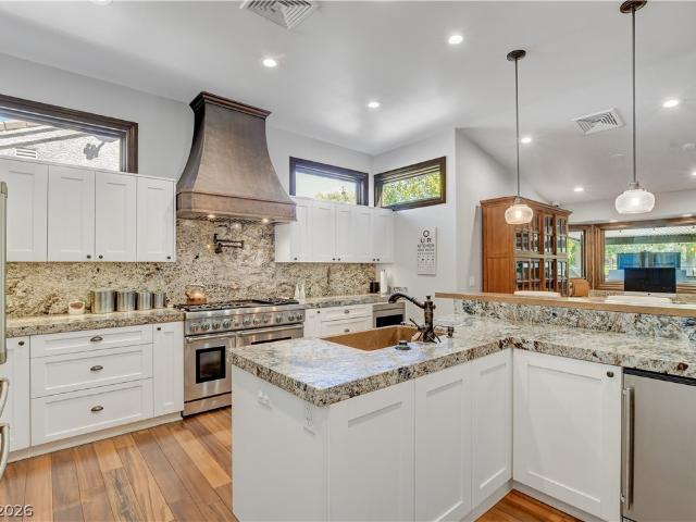 1705 Saint Andrews Court