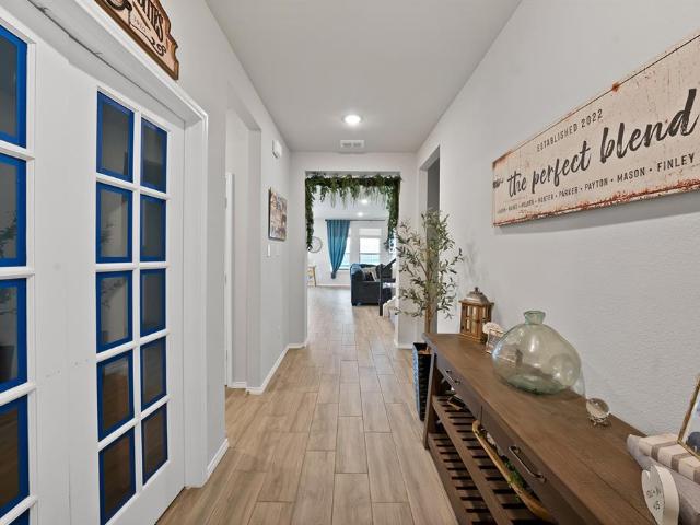 1705 Sculptor Court