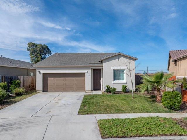 1705 Spadafore St, Los Banos, CA 93635