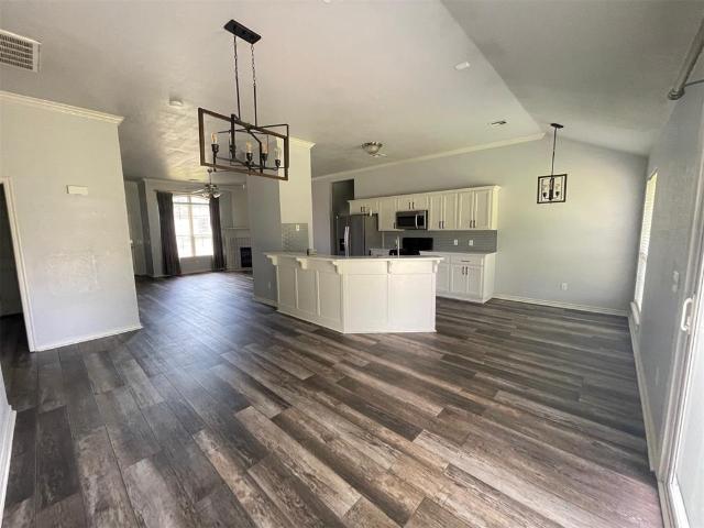 1705 Teakwood Circle