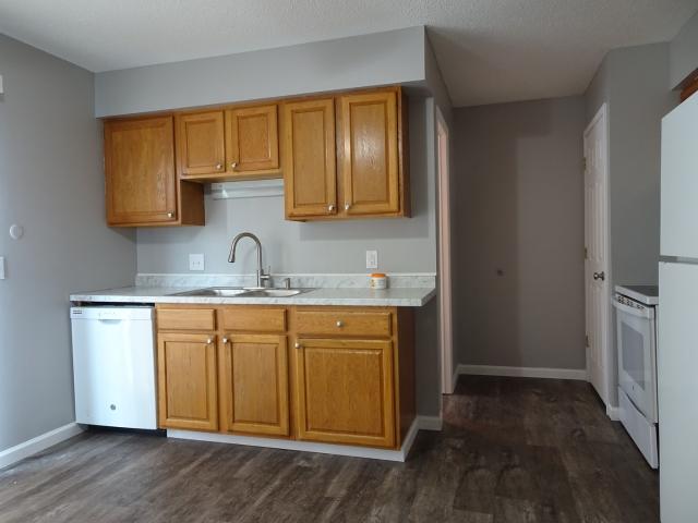 1705 W 55th Street W