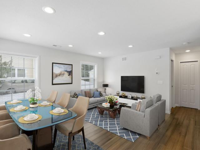 1705 2nd St